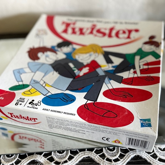 Hasbro | Toys | Vintage Hasbro Twister Game With Red Blue Yellow Green ...